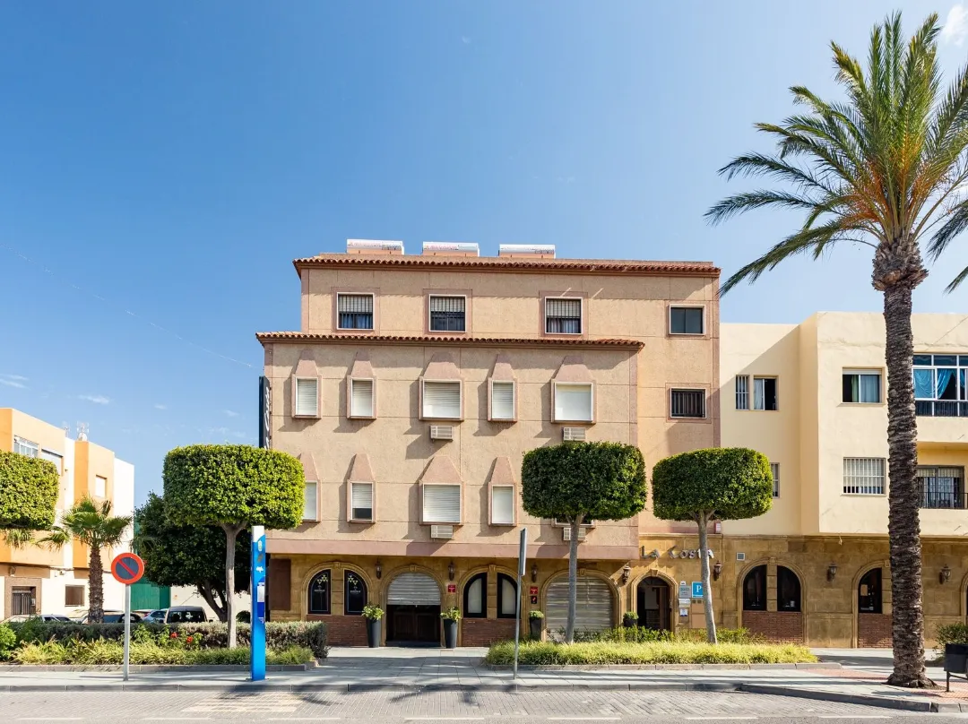 Hostal La Costa - El Ejido
