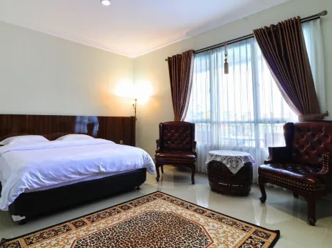 Aries Biru Hotel And Villa - Cisarua