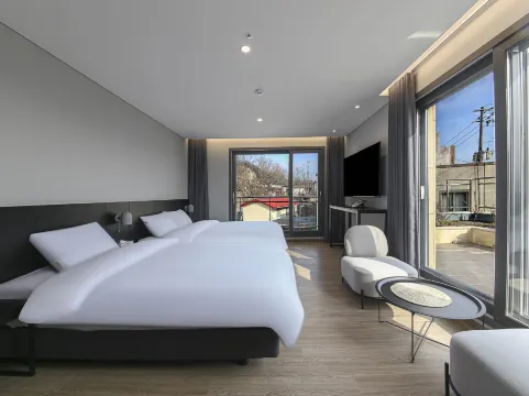 Gangneung  Lucia Hotel - 주문진읍