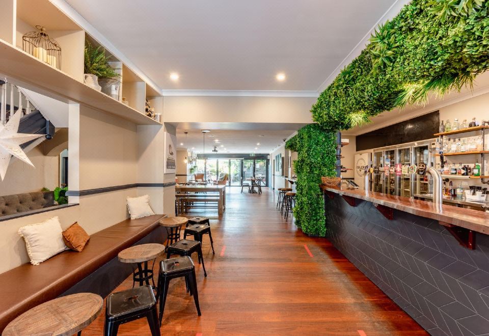 Blue Mountains Pub Accommodation,Lithgow - Updated Prices & Hotel ...