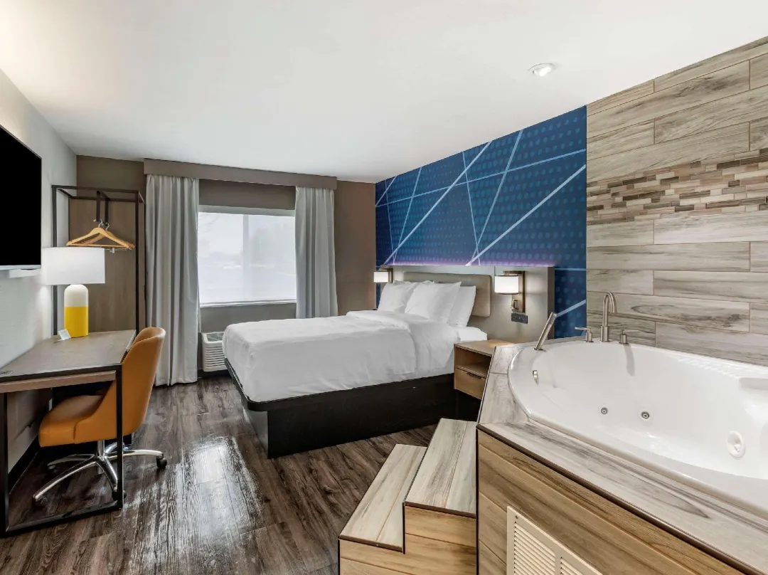Comfort Inn Mount Pleasant – Racine - Kenosha, WI