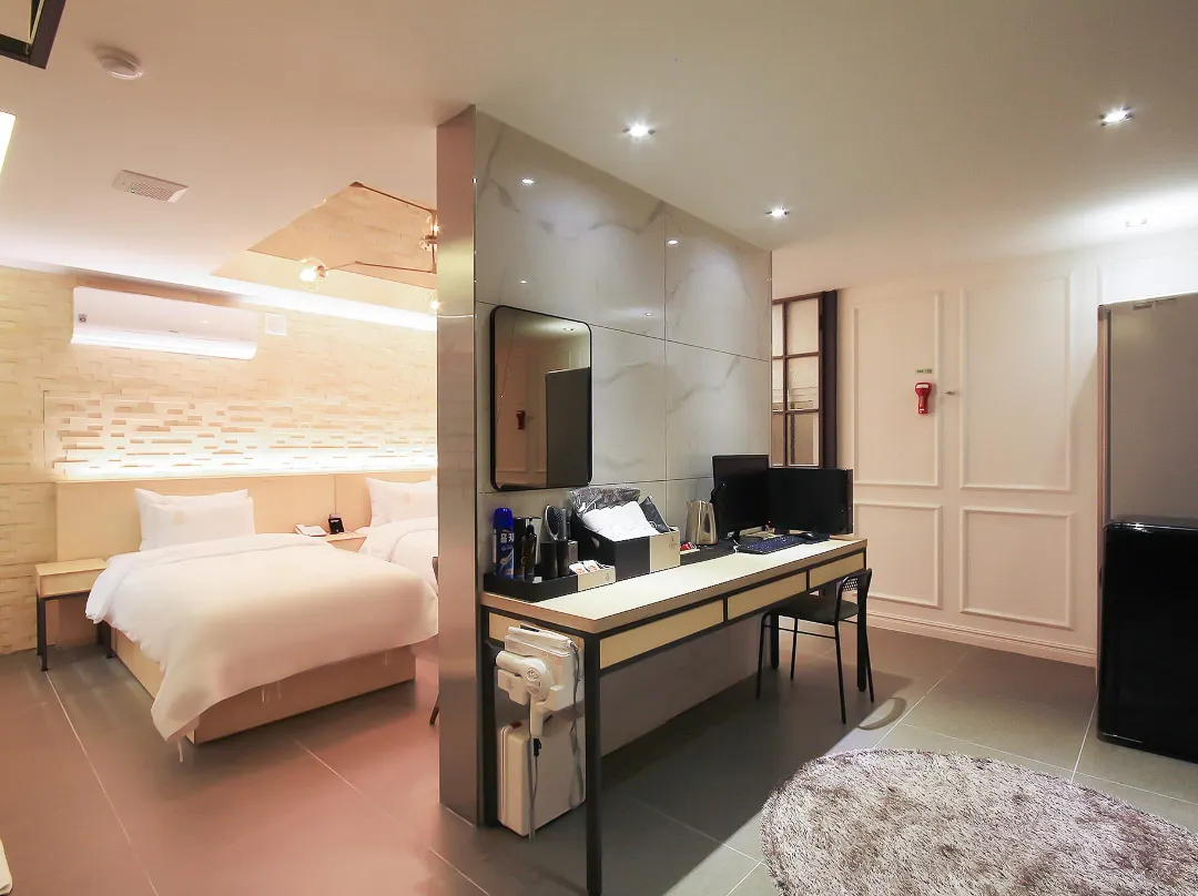 Gwangyang Yongam Hotel Good Day - Hadong-gun