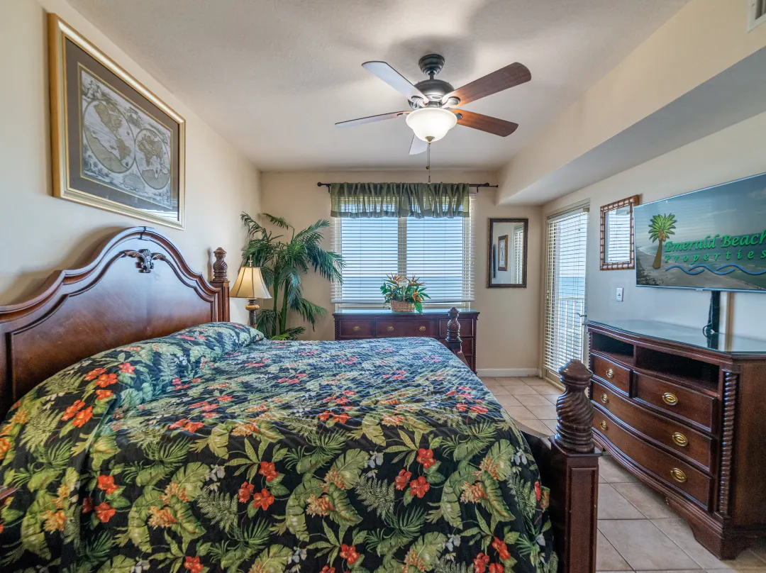 Spectacular Wraparound Balcony And Resort Pool - Gorgeous Beachfront Oasis - Panama City Beach, FL