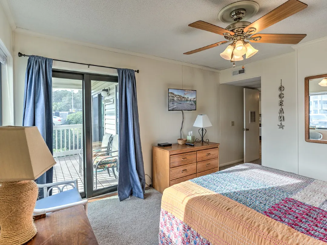 Oceanview Pools And Hot Tub - Charming Family Escape - Myrtle Beach