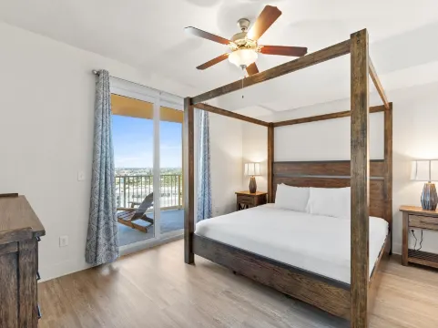 Calypso Resort Tower 3-1401 - Laguna Beach, FL