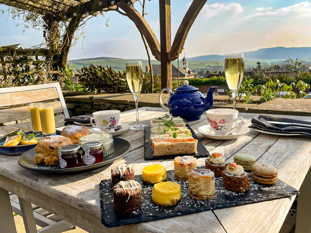 The Castle Hotel - North Wales