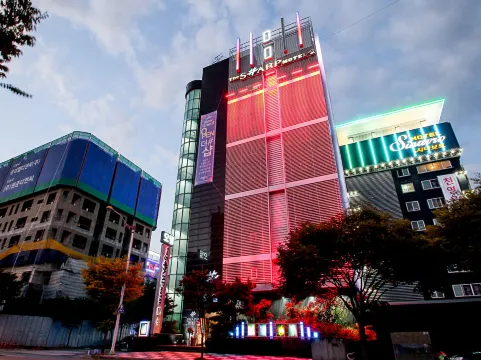 Daejeon Yuseong The Sharp - Daejeon