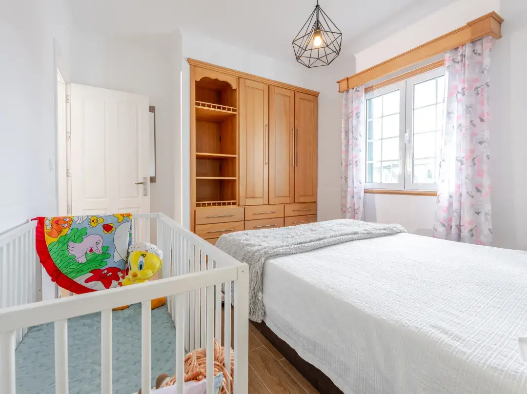 Spacious, Garden, And Private Parking - Ponta Delgada