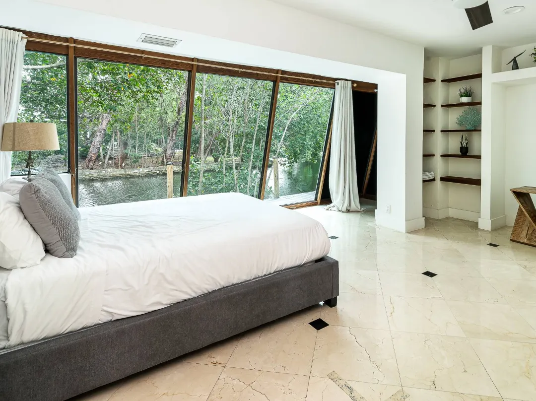 Aventura Lakefront - Sunny Isles Beach, FL