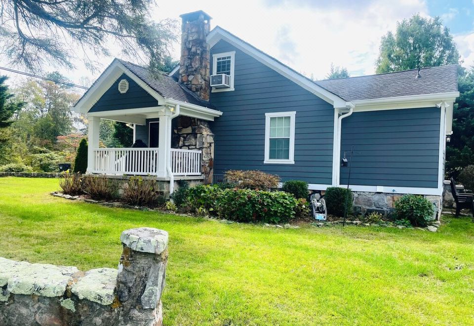 Free S'Mores October! See Details in the Property Description!, Dade ...