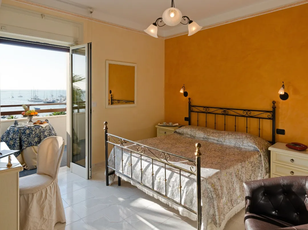 Hotel Ristorante Mediterraneo - Porto Cesareo