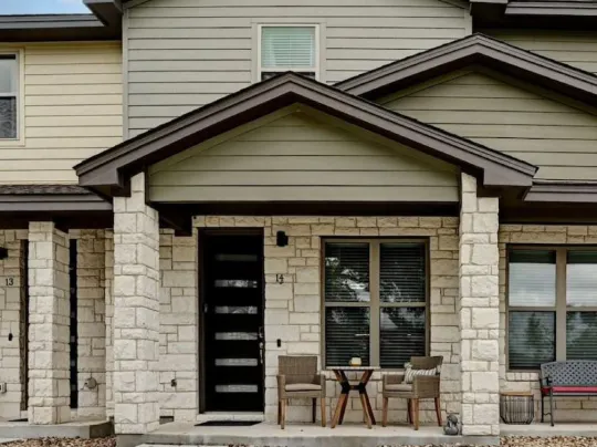 Lakeside Pool And Golf Course Views - Stunning Relaxation Retreat - Lago Vista, TX