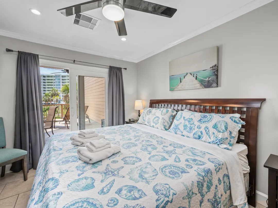 Spacious Balcony And Multiple Pools - Stunning Coastal Haven - Galveston