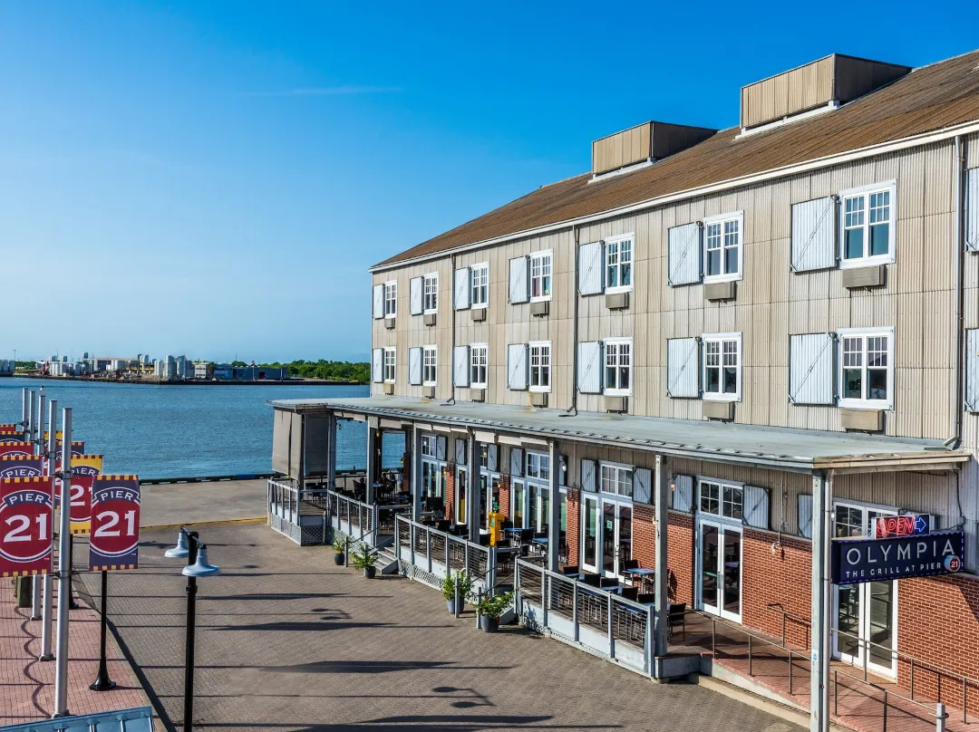 Harbor House Hotel And Marina At Pier 21 - Galveston, TX
