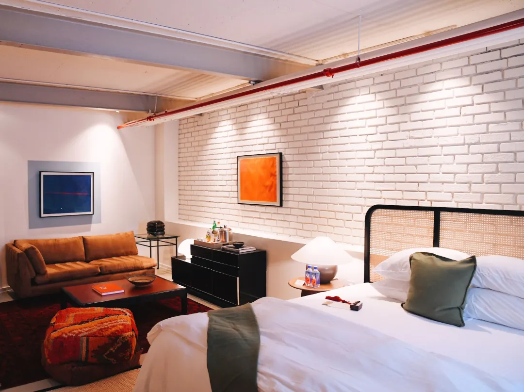 Cherry Warehouse Hotel - Overland Park, KS