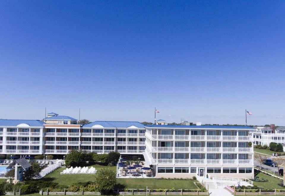 La Mer Beachfront Resort (Cape May) - 2026 Prices, Reviews & Deals ...