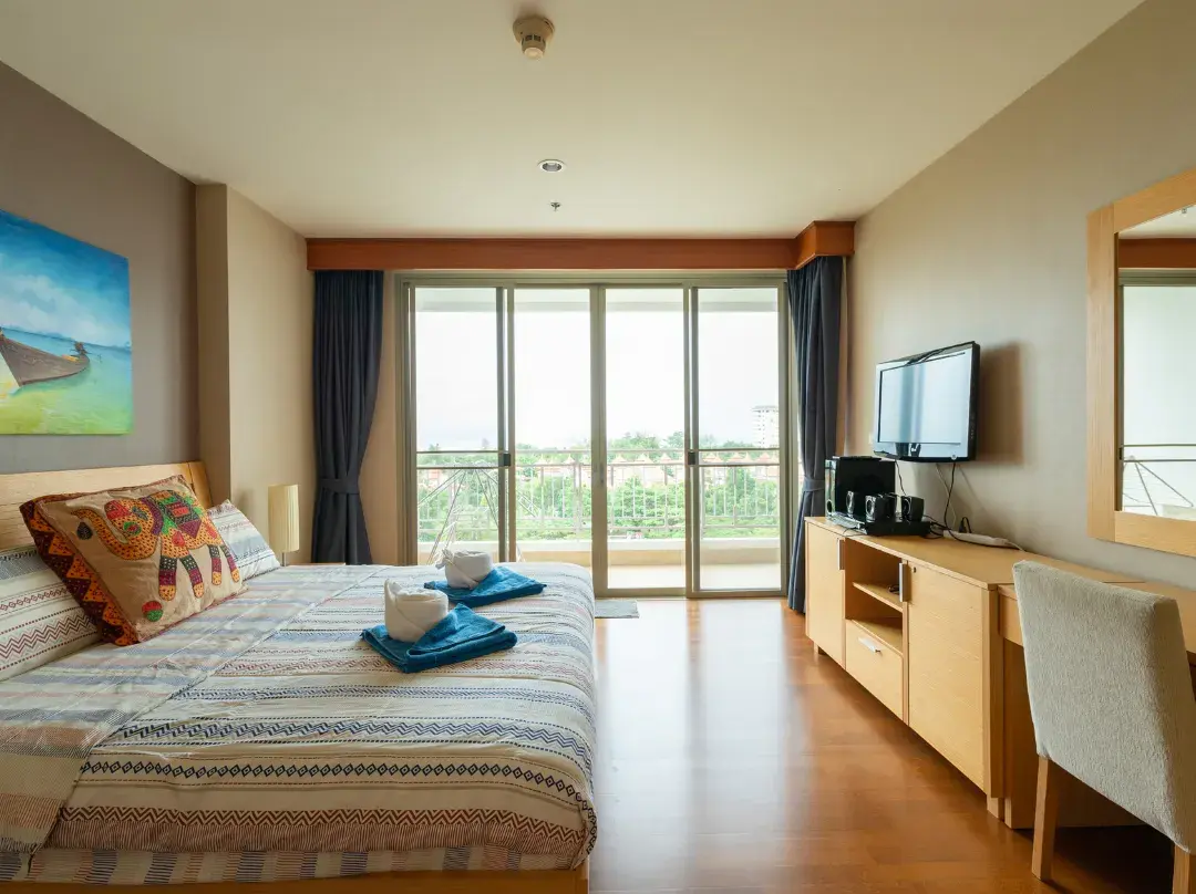 Deluxe 1bedroom Hua Hin Seaview Beachfront Project - Cha-am