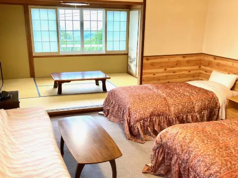 Pension Bergland - Kusatsu