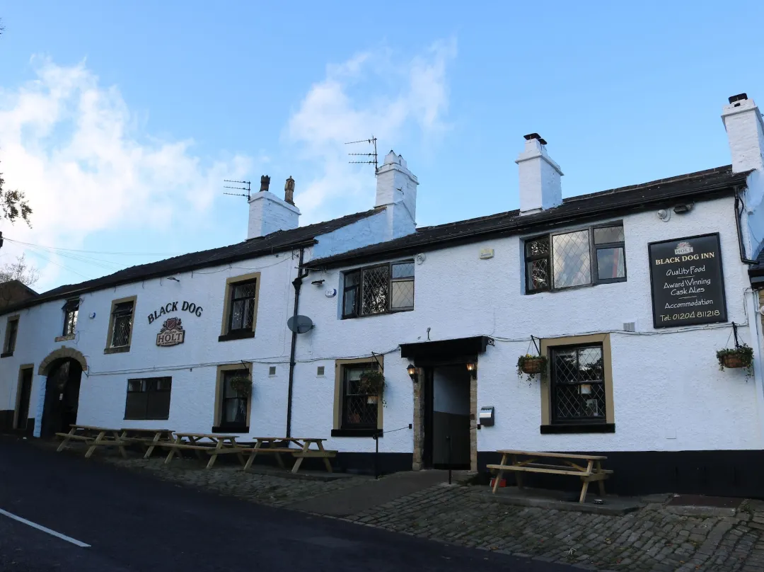 Black Dog Inn - Bolton