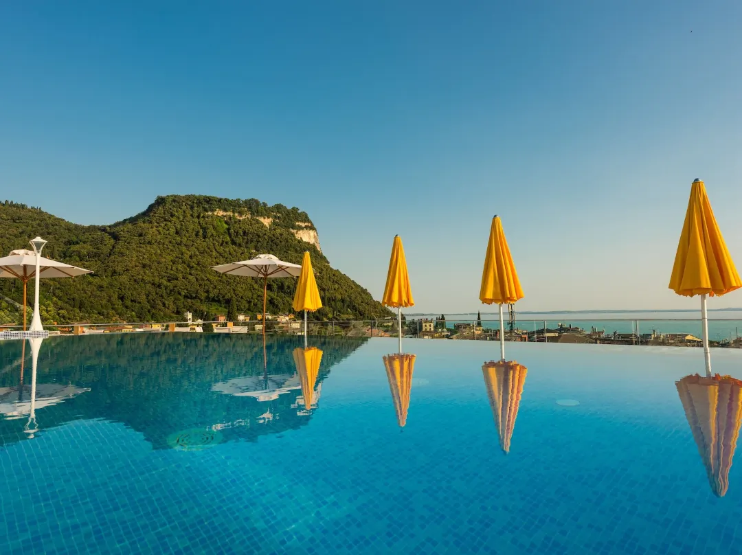 Sky Pool Hotel Sole Garda - Garda