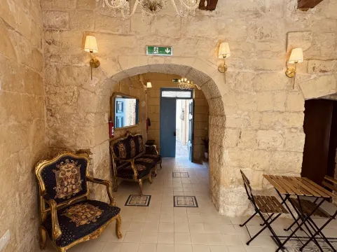 Kappella Boutique - Room 6 - Malta