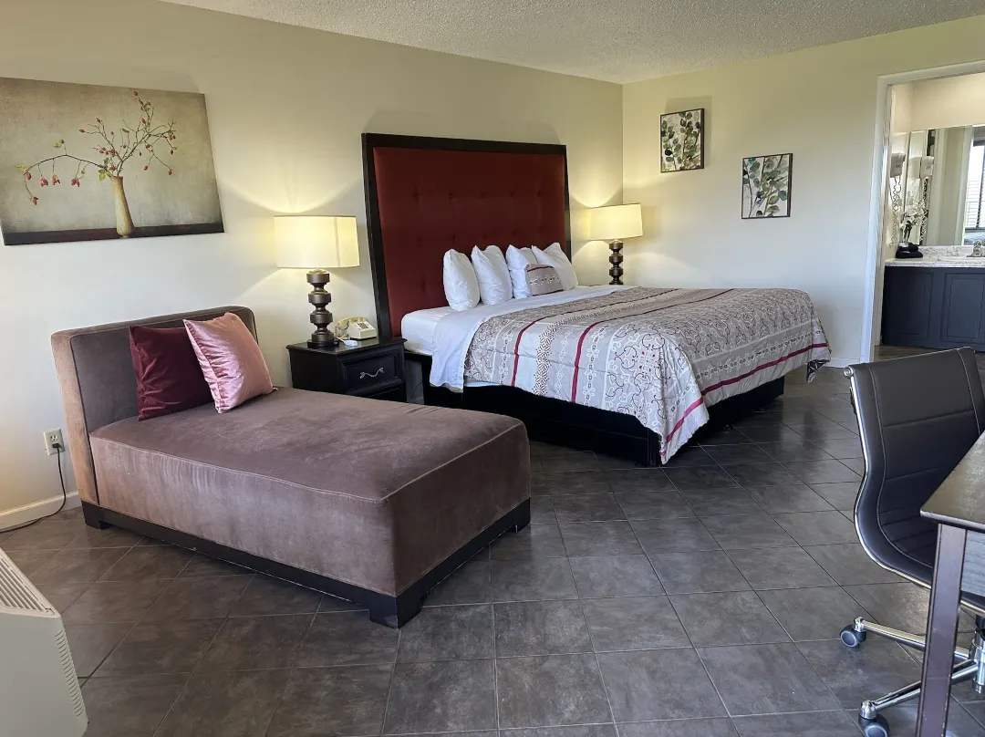 Geneva Wells Inn - Lake Geneva, WI