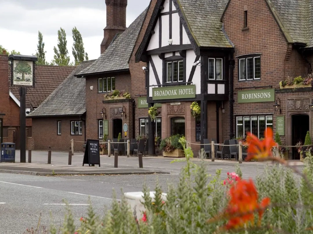 The Broadoak - Oldham