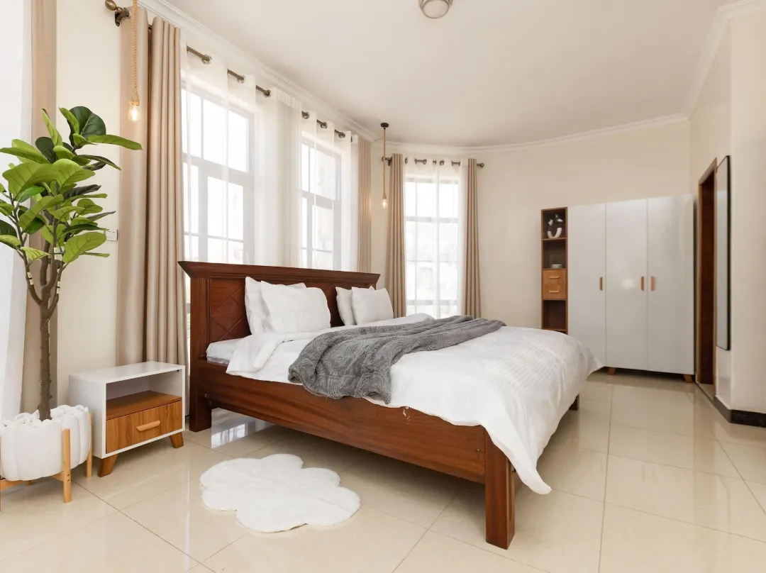 Pillar House Inn - Kigali