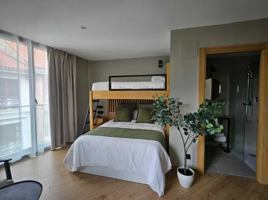 Zalle Oviedo Suites - Oviedo