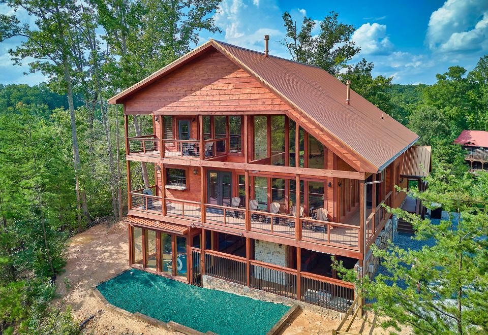 Luxurious Indoor Pool and Theater Room - Exquisite Cabin Escape, Sevier ...