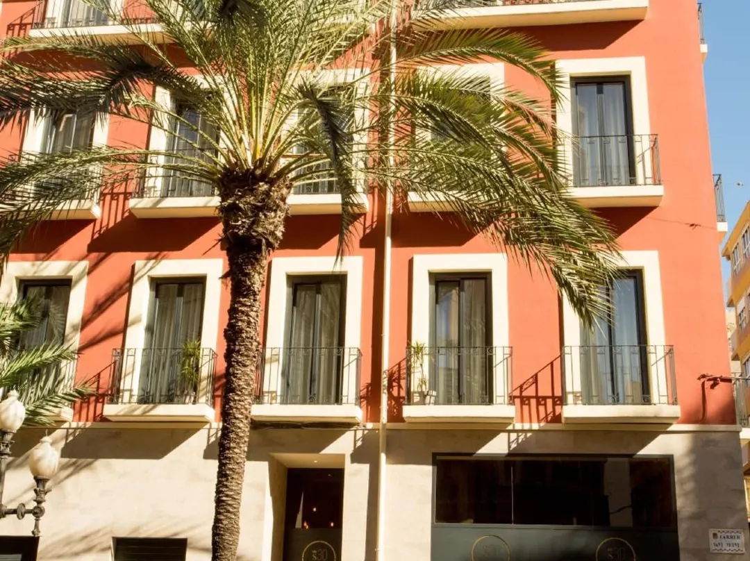 S30 Reina Victoria Suites - Playa de San Juan