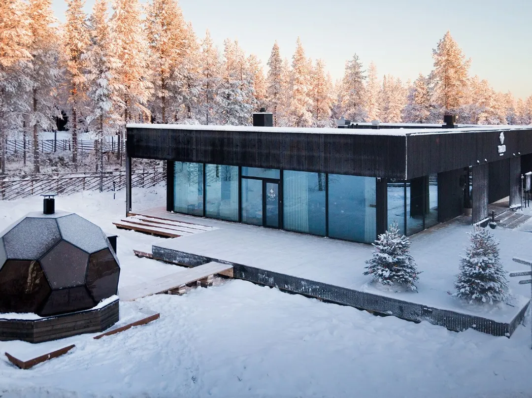 Halo Igloos - Private Sauna & Jacuzzi - Rovaniemi