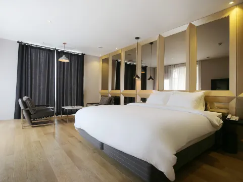 Gongju  Hotel Moon - Daejeon