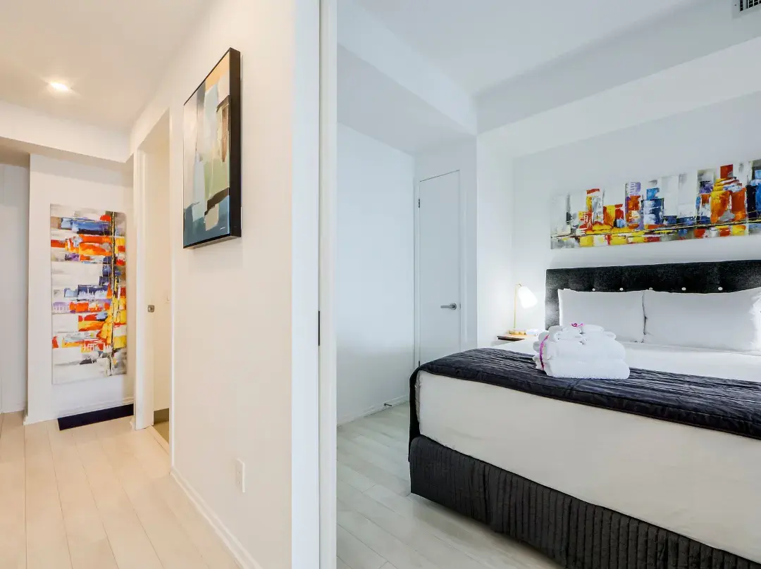 Appartement Spacieux Et Meublé Pour 4 Personnes, 2 Téléviseurs, Balcon, Parking Disponible - Toronto