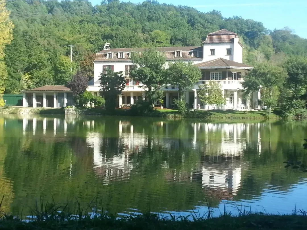 Hôtel Restaurant L'etang Des Reynats - Chancelade