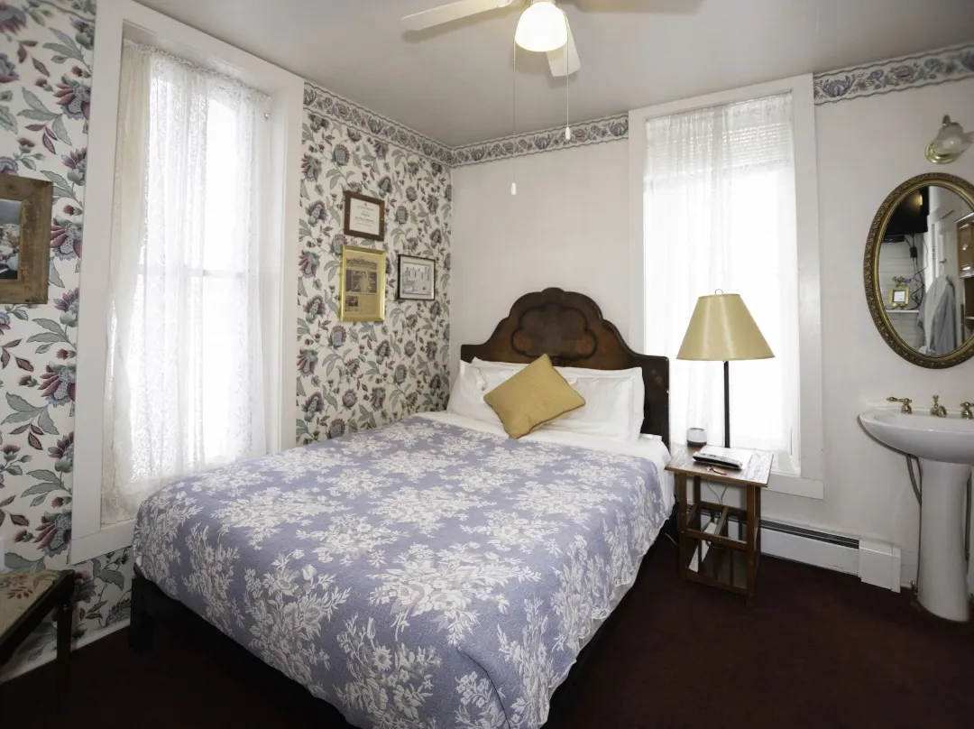 Villa Dallavalle Inn - Silverton, CO