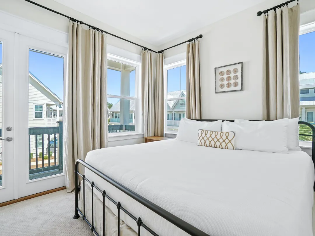 Prominence On 30a - The White Barn - Rosemary Beach, FL