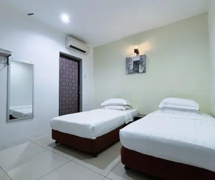 Green Hotel - Sungai Besar