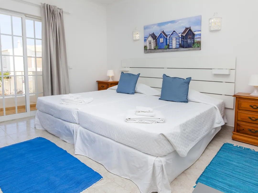 Q 03 - Bedroom 3 In Casa Do Topo Guesthouse - Lagos, Portugal