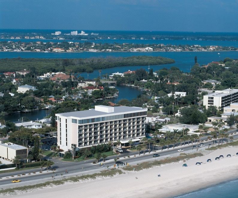 Cirque St Armands Beachside, Sarasota - 2025 Latest Prices & Deals ...