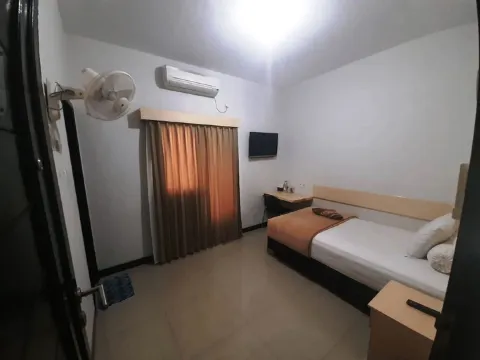 Esai - Rumah Semua - 巴里巴伴