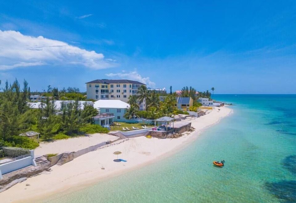 Blue Ocean Village House at Cable Beach,Nassau - Updated Prices & Hotel ...