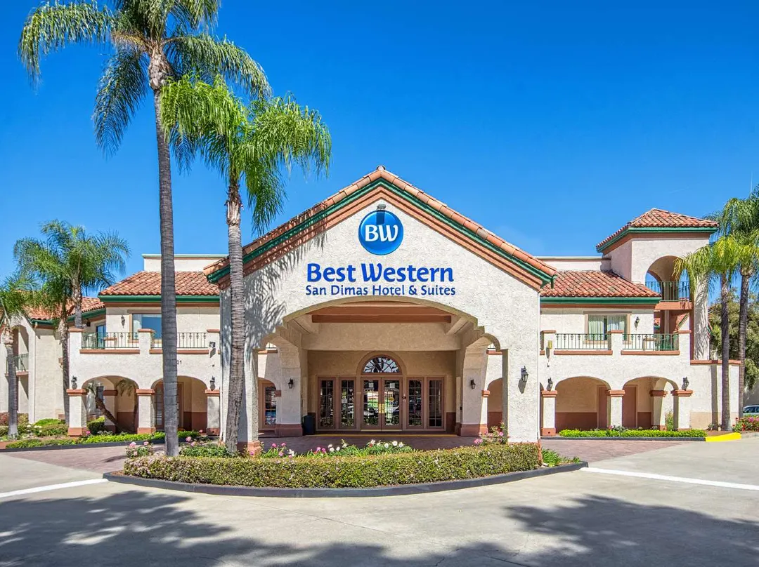 Comfort Suites Near Fairplex - San Dimas, CA