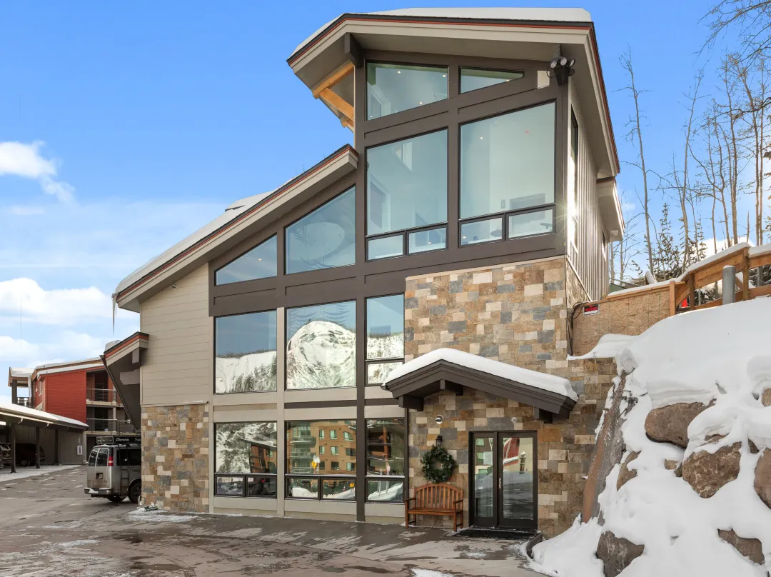 Luxurious Retreat - Ski-in/out Condo With Pool, Hot Tub, Gym - Basalt, CO