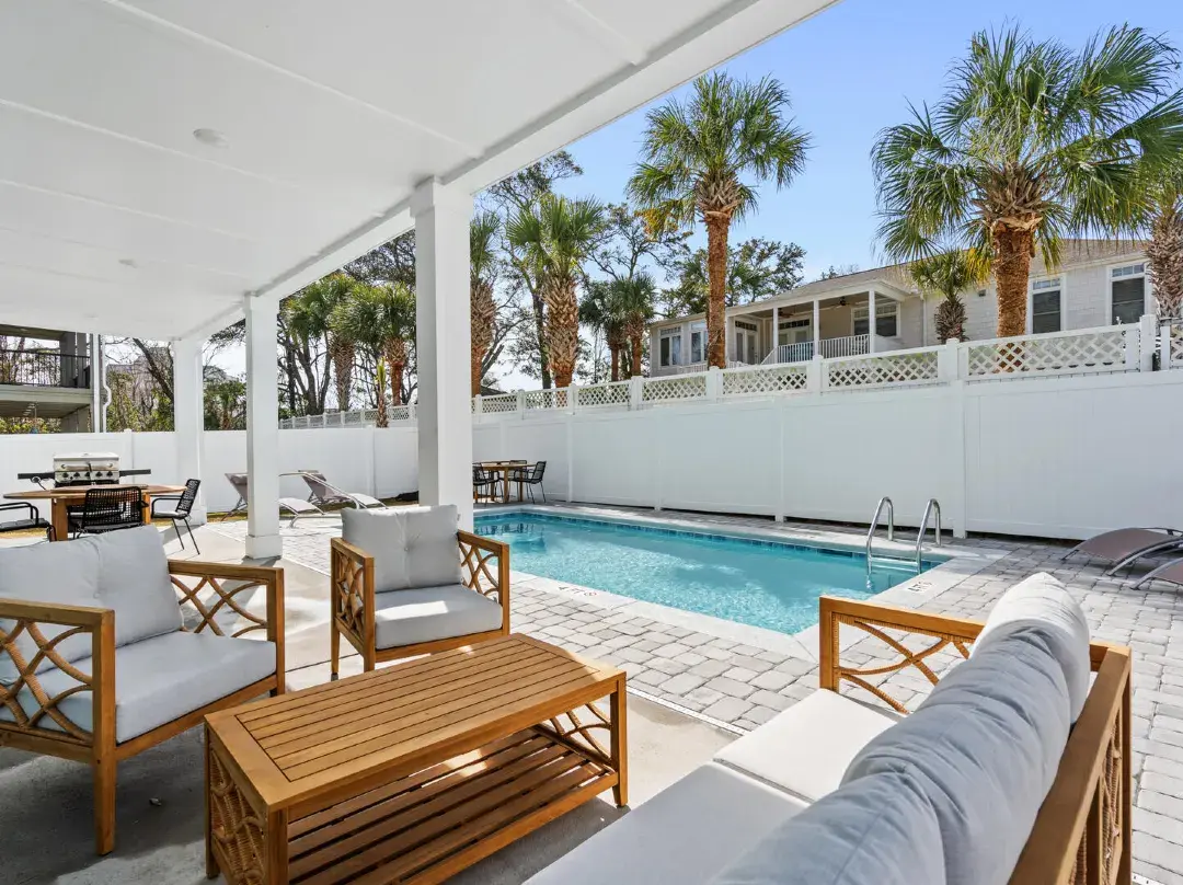 Elegant Coastal Escape With Private Pool And Game Room - Stunning Retreat - North Myrtle Beach, SC