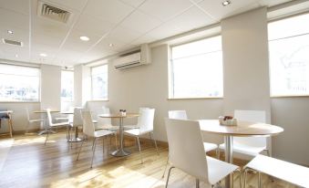Travelodge Wolverhampton Centra: 2026 Deals & Reviews | Trip.com
