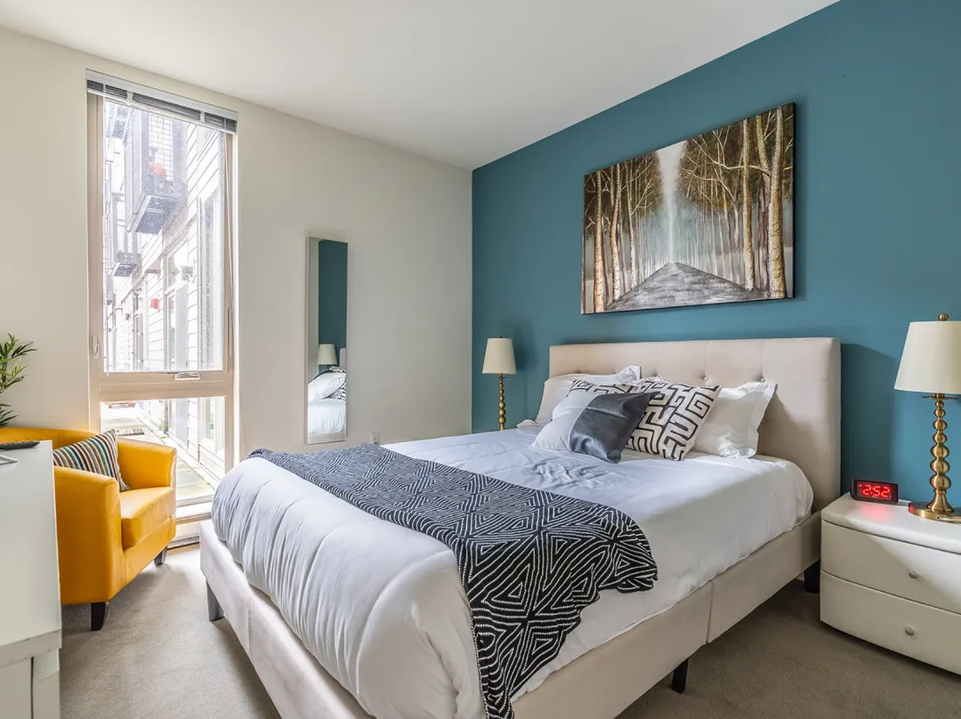 1br | Gym, Rooftop | Mercer Island | Sophari E - Redmond, WA