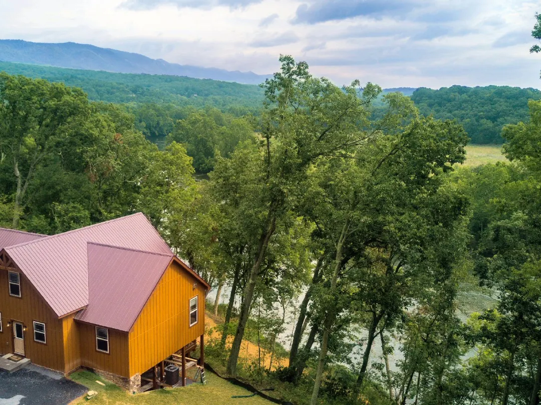 Modern Design And River Access - Stunning Tree Top Escape - Luray, VA