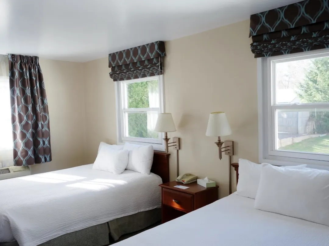 Monument Mountain Motel - Great Barrington, MA