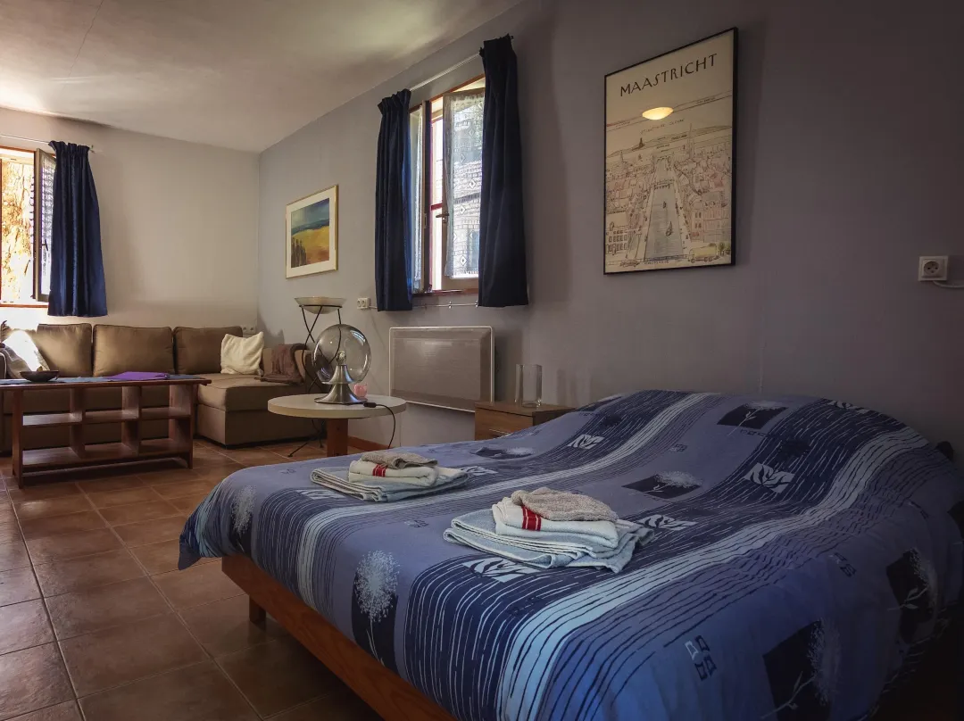 Cozy Cottage Retreat In Vezac - Dordogne